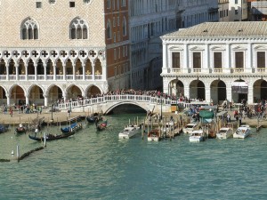8 Venetian bridges with the most unusual names