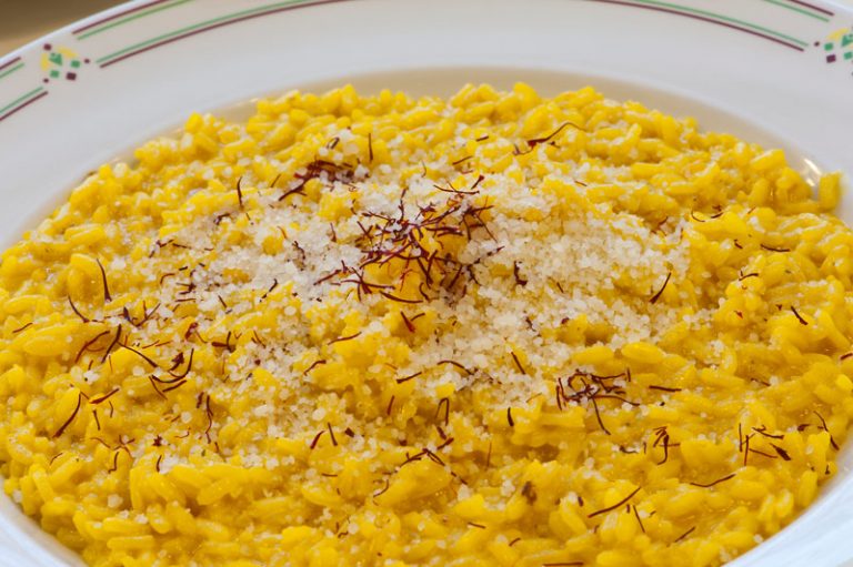 Popular Foods of Italy: 40 iconic Italian dishes and must-try Italian foods